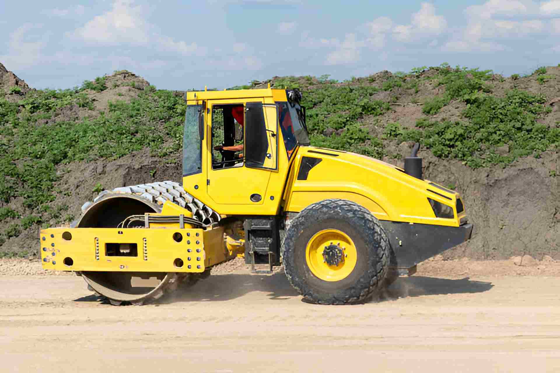 Ini Penjelasan Tamping Roller: Fungsi & Bagian-bagiannya