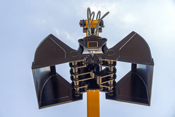 Mengenal Alat Berat Clamshell: Apa Fungsinya?