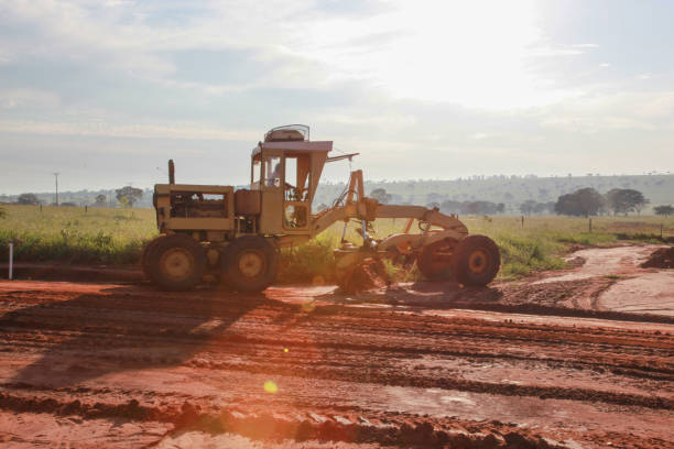 Mengenal Front Wheel Motor Grader dan Fungsinya