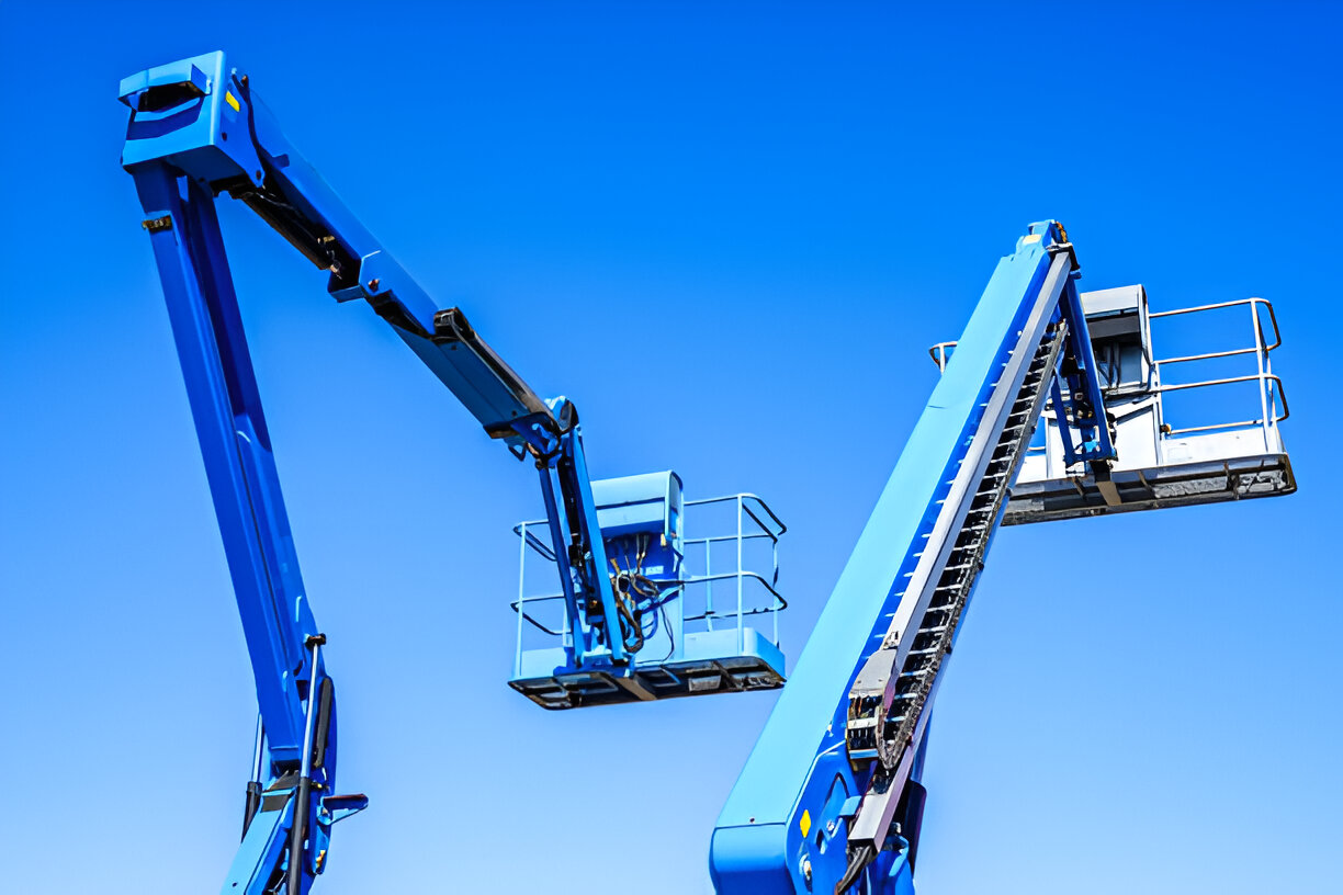 Lebih Aman! Ini Cara Mengoperasikan Boom Lift dengan Aman